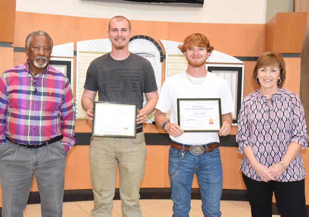 Two SGTC Electrical Lineworker students receive Flint Energies ...
