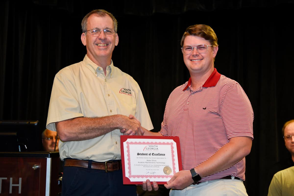 Blake Oliver Named SGTC Student of Excellence - SGTC